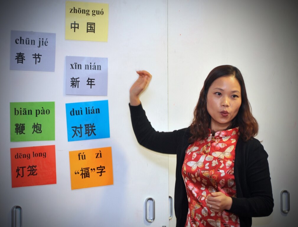 Employing a language assistant in Scotland | British Council